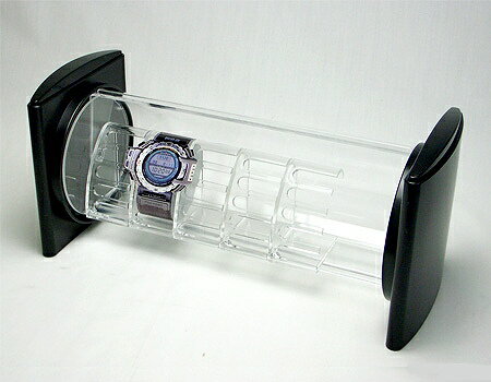 コレクションアイテムを飾りながら収納できます。時計・アクセサリーなど、コレクションアイテムを飾りながら収納。アイテムが増えたらもう1台積み重ねのできるコレクションケースです。1. サイドに移動が可能です。2. スタンドの取り外しが可能です。...