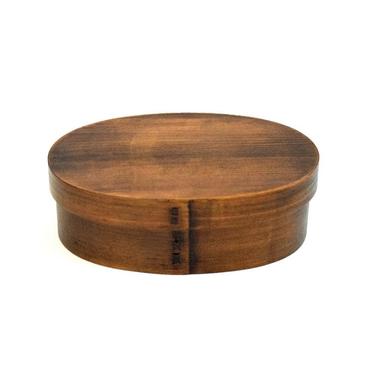 【商品説明】食洗機対応の木のぬくもり感じる曲げわっぱ●木が呼吸し水分を調節！ご飯が美味しい曲げわっぱです。●難しいお手入れは不要！食洗機使用可能なのでお手入れ簡単です。●手にとって驚くほどの軽さ 小判型700mlです。●深さがあるからのっけ...