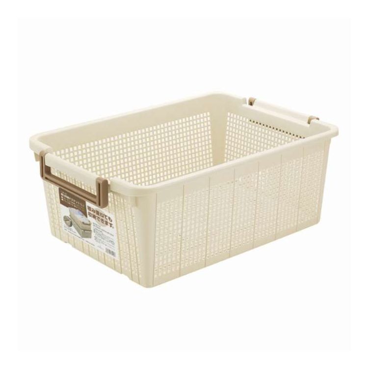 【商品説明】積み重ねができる収納バスケットです。持ち運びに便利な取手付きです。キッチンや洗面所、バスルームでも活躍します。突っ張り棒（別売り）とセットで使って収納力をアップさせることもできます。新聞の定位置にしたり、デスク周りの整理にもおす...
