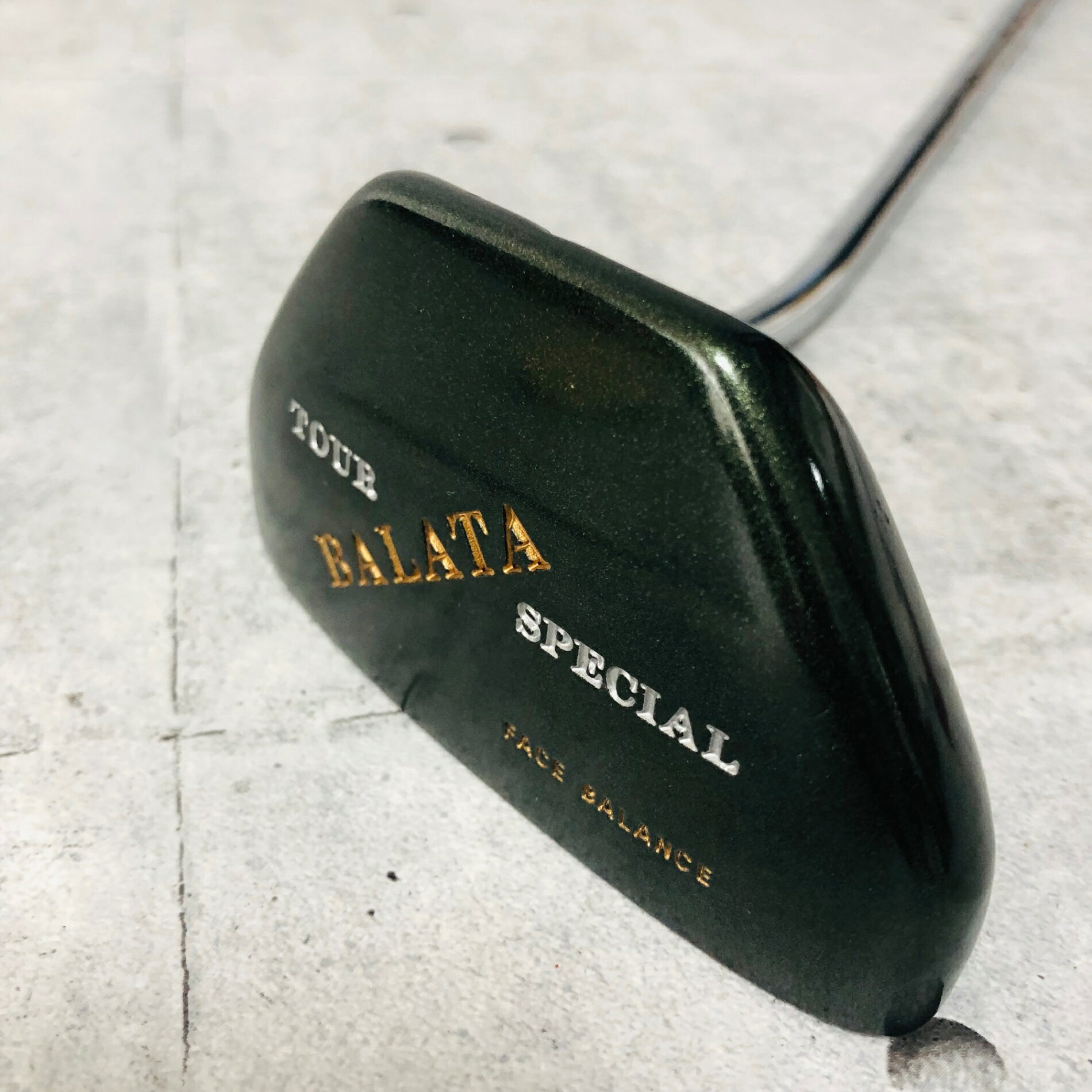 クラブは全てクリーニング済 ●メーカー BALATA バラタ ●モデル TOUR SPECIAL ツアースペシャル ●クラブ詳細 番手：パター 性別：男性 メンズ 利き腕：右利き 総重量：535g 長さ：34インチ ※画像にある物が全てです...