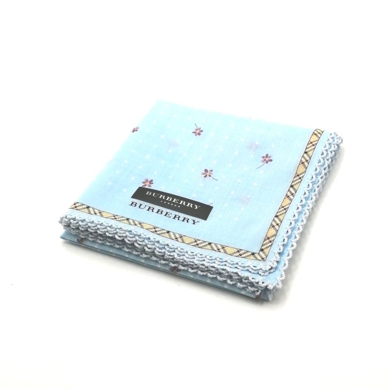 商品情報素材/カラー綿/ブルー系サイズ/寸法縦x横…約51x51（センチ）※多少の誤差はご了承下さいませ。ランクN下記をご参照くださいませ。商品説明※未使用品のみの販売となりますが、納品時の折り畳み方がそれぞれ異なります。納品時の状態での発...