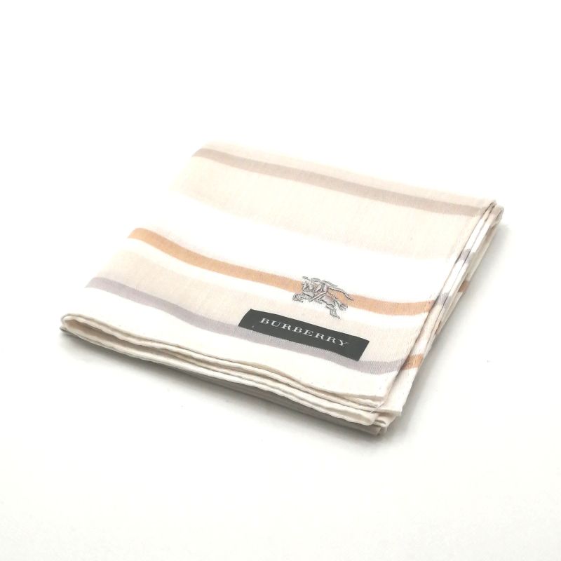 商品情報素材/カラー綿/ベージュ系サイズ/寸法縦x横…約51x51（センチ）※多少の誤差はご了承下さいませ。ランクN下記をご参照くださいませ。商品説明※未使用品のみの販売となりますが、納品時の折り畳み方がそれぞれ異なります。納品時の状態での...