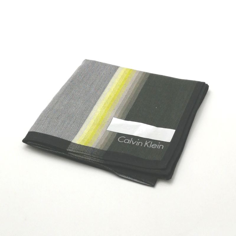 商品情報素材/カラー綿/グレー系サイズ/寸法縦x横…約48x49（センチ）※多少の誤差はご了承下さいませ。ランクN下記をご参照くださいませ。商品説明※未使用品のみの販売となりますが、納品時の折り畳み方がそれぞれ異なります。納品時の状態での発...