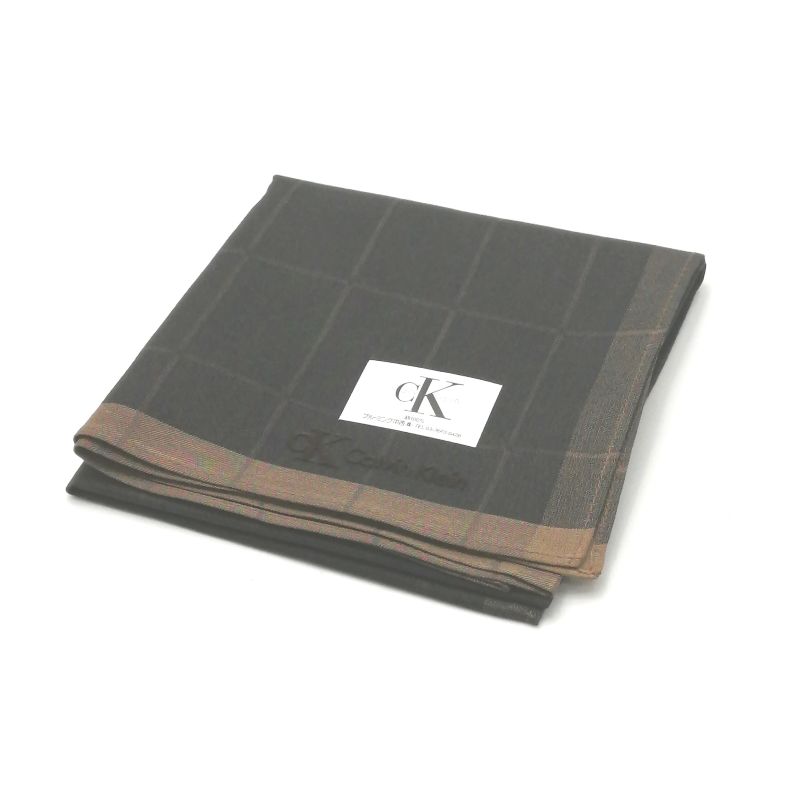 商品情報素材/カラー綿/ブラウン系サイズ/寸法縦x横…約50x50（センチ）※多少の誤差はご了承下さいませ。ランクN下記をご参照くださいませ。商品説明※未使用品のみの販売となりますが、納品時の折り畳み方がそれぞれ異なります。納品時の状態での...