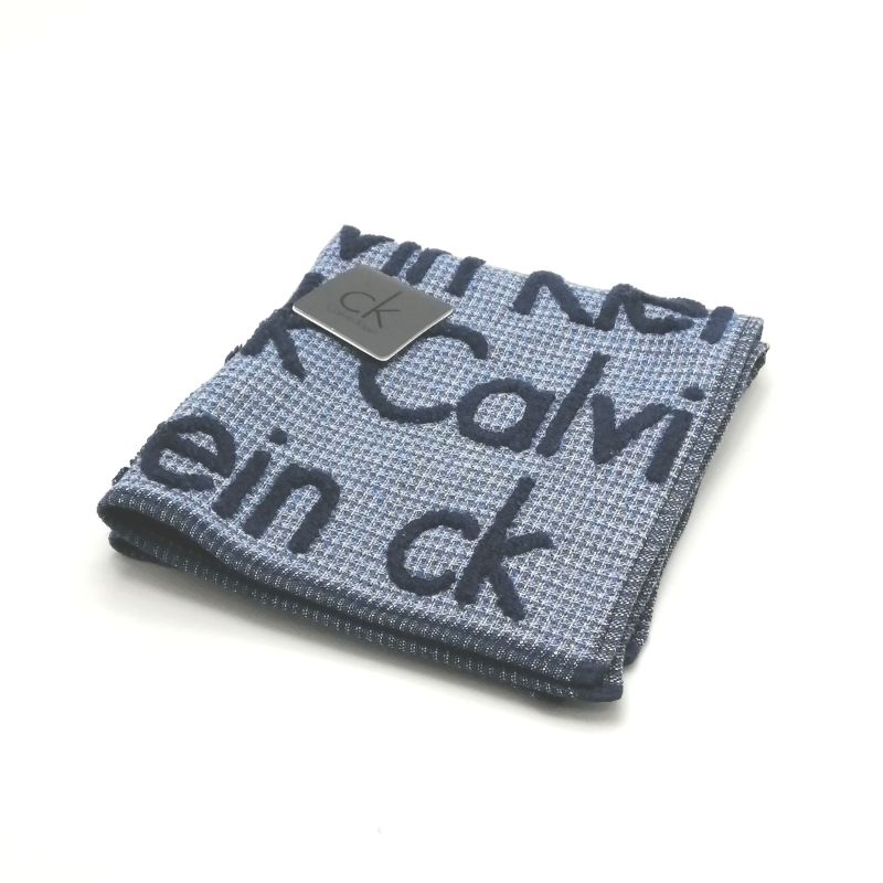 商品情報素材/カラー綿/ブルーグレー系※表面はワッフル調となります。サイズ/寸法縦x横…約26x26（センチ）※多少の誤差はご了承下さいませ。ランクN下記をご参照くださいませ。商品説明※未使用品のみの販売となりますが、納品時の折り畳み方がそ...