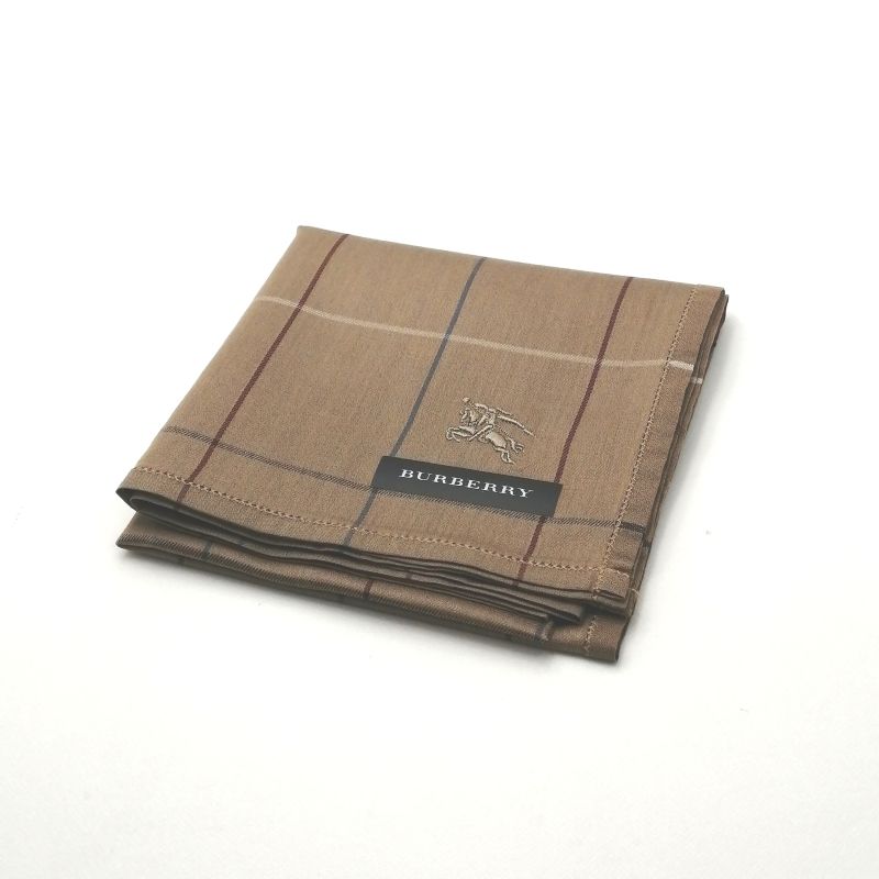 商品情報素材/カラー綿/ブラウン系サイズ/寸法縦x横…約49x49（センチ）※多少の誤差はご了承下さいませ。ランクN下記をご参照くださいませ。商品説明※未使用品のみの販売となりますが、納品時の折り畳み方がそれぞれ異なります。納品時の状態での...