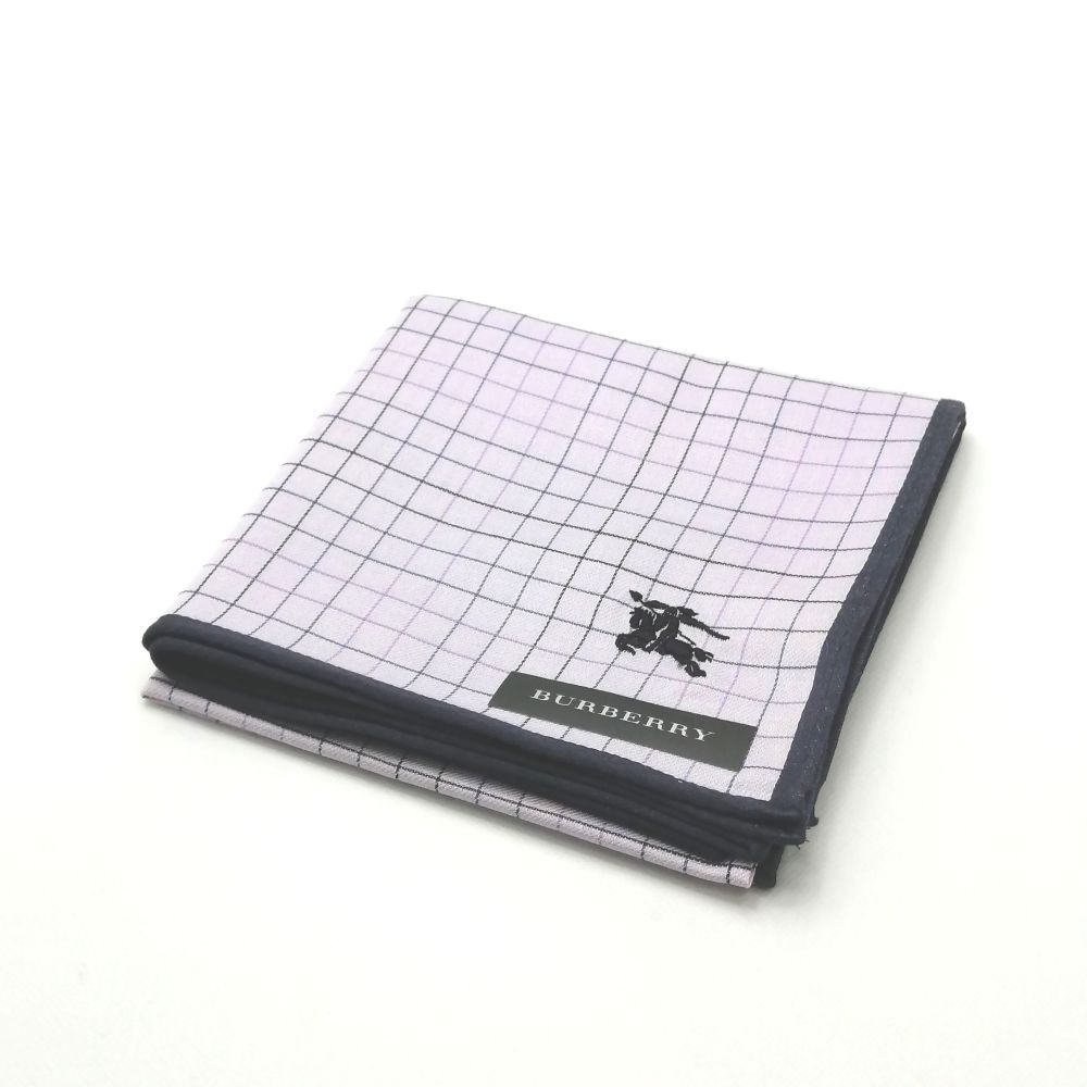 商品情報素材/カラー綿/パープル系サイズ/寸法縦x横…約47x47（センチ）※多少の誤差はご了承下さいませ。ランクN下記をご参照くださいませ。商品説明※未使用品のみの販売となりますが、納品時の折り畳み方がそれぞれ異なります。納品時の状態での...