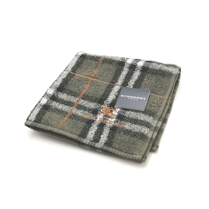 商品情報素材/カラー綿/グリーン系サイズ/寸法縦x横…約26x26（センチ）※多少の誤差はご了承下さいませ。ランクN下記をご参照くださいませ。商品説明※未使用品のみの販売となりますが、納品時の折り畳み方がそれぞれ異なります。納品時の状態での...