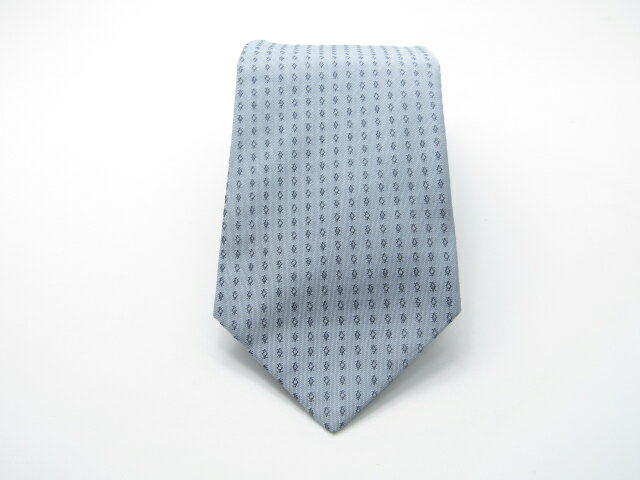 商品情報素材/カラーシルク/ブルーグレー系サイズ/寸法全長　約147センチ大剣幅　約9.5センチ多少の誤差はご容赦ください。ランクNS下記をご参照くださいませ。商品説明未使用タグ付きですが、長期保管によるシワがありますので、こちらのランクと...