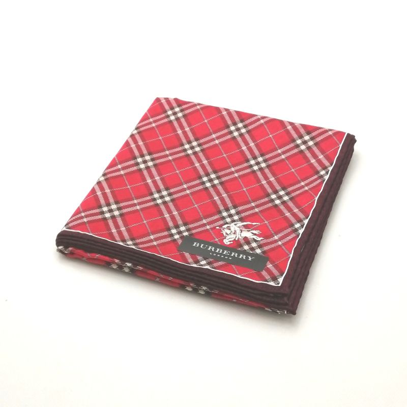 商品情報素材/カラー綿/レッド系サイズ/寸法縦x横…約52x52（センチ）※多少の誤差はご了承下さいませ。ランクN下記をご参照くださいませ。商品説明※未使用品のみの販売となりますが、納品時の折り畳み方がそれぞれ異なります。納品時の状態での発...