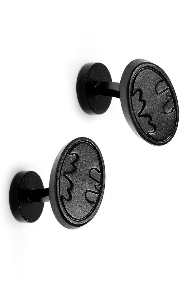 ■ブランド Cufflinks, Inc. (カフリンク)■商品名 Batman Logo Cuff Links■商品は海外よりお取り寄せの商品となりますので、お届けまで10日-3週間前後お時間頂いております。 ■ブランド・商品・デザインに...