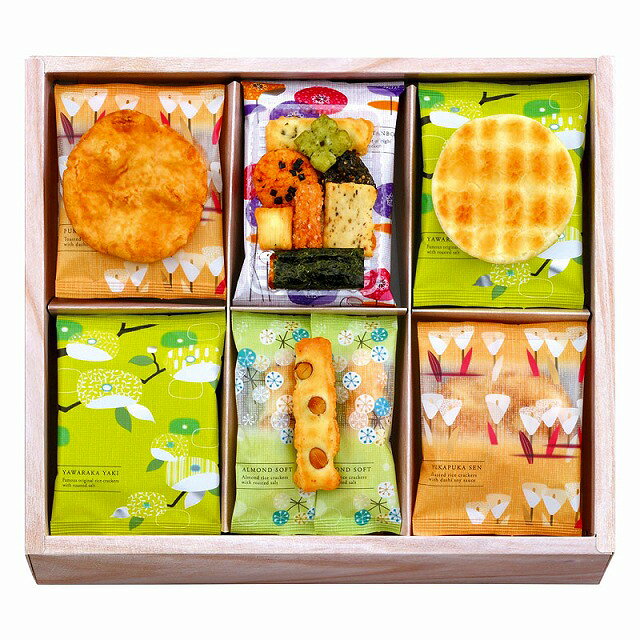 ●セット内容／ぷかぷか煎だし醤油×8、やわらか焼やき塩・ア-モンドそふとやき塩×各6、ぐるめ探訪×3●箱サイズ／27.5×33×5.7cm●賞味期間／常温4ヶ月●アレルゲン／乳・小麦●重量／0.5kgえくぼ屋の美味がたっぷり詰まった、個性豊...