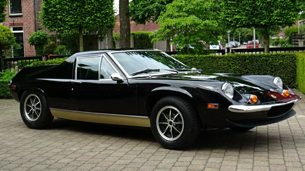 【製品仕様】 ◆サイズ：603mm×339mm／梱包サイズ：445mm×60mm×60mm（ダンボール材のポスターボックス） ◆キャラクロ（キャラクターインテリアクロス）：壁紙の上からでも床や天井や窓ガラスでもどこでもぴたっと貼れる特殊繊維...