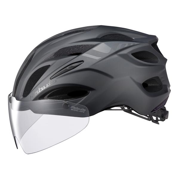 空力性能を「快適性能」に変える。コンパクトフォルムを追求した、シールド付スタンダードモデル。■商品紹介 ・空力性能を「快適性能」に変える。コンパクトフォルムを追求した、シールド付スタンダードモデル。 ・ヘルメットとアイウェアの2役を果たす、...