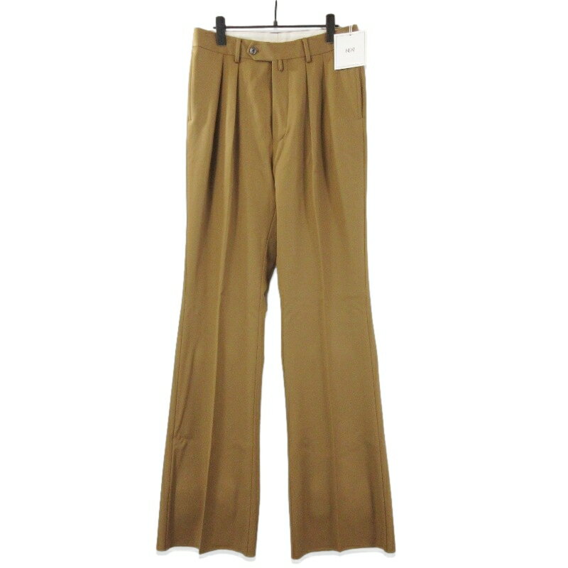 商品詳細 ブランド名 NEAT 色/素材 キャメル/ウール 生産国 日本製 SIZE 表記SIZE：46ウエスト：約80cm股上：約33cm股下：約90cmワタリ：約27cm裾幅：約28cm 平置き採寸での計測となるため、公式サイトの計測と...