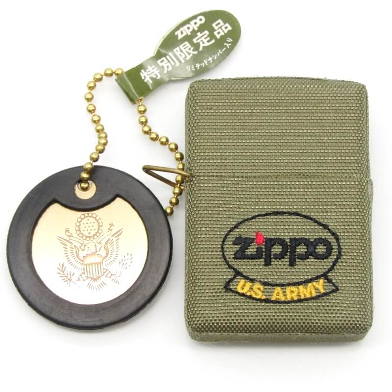 商品詳細 ブランド名 Zippo 色/素材 オリーブ SIZE 縦：約 60mm横：約 40mm 状態 A 中古美品：使用感が少なく状態の良い商品です。（細かなスレ少） 付属品 缶ケース、砲弾型オイルタンク（薄傷あり） 、キーホルダー、印刷...