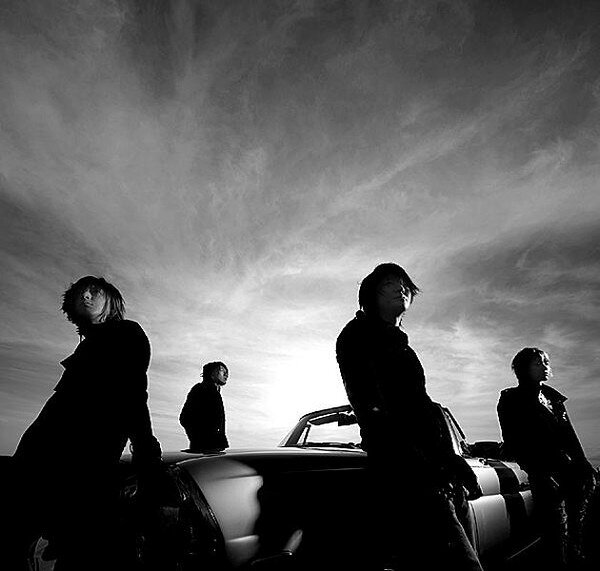 ・アーティスト Glay ・タイトル Love Is Beautiful ・レーベル・型番 Capitol Records TOCT26188 ・フォーマット CD ・コンディション(盤) 良い (VG+) ・コンディション(ジャケット) ...