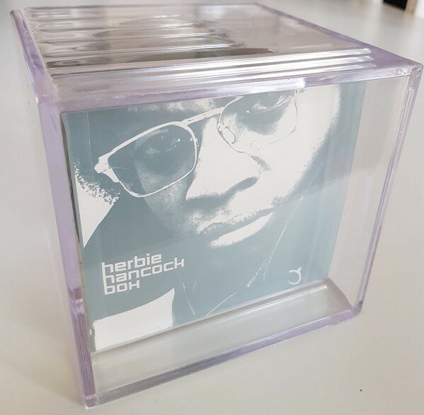 ・アーティスト Herbie Hancock ・タイトル The Herbie Hancock Box ・レーベル・型番 Columbia 5080722 ・フォーマット CD ・コンディション(盤) 可 (VG) ・コンディション(ジャケ...