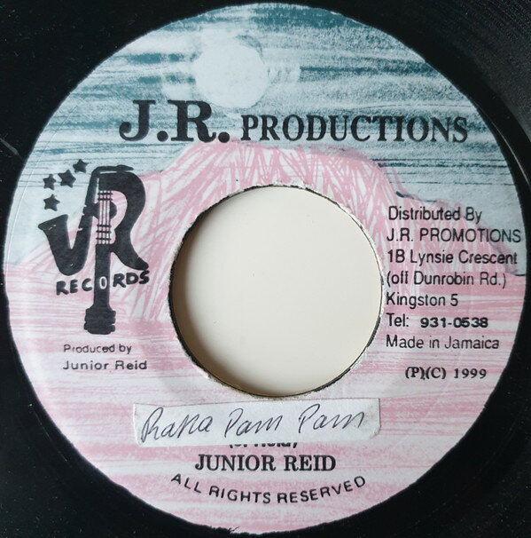 ・アーティスト Junior Reid ・タイトル Rappa Pam Pam ・レーベル・型番 J.R. Productions NONE ・フォーマット 7インチレコード ・コンディション(盤) 良い (VG+) ・コンディション(ジャ...