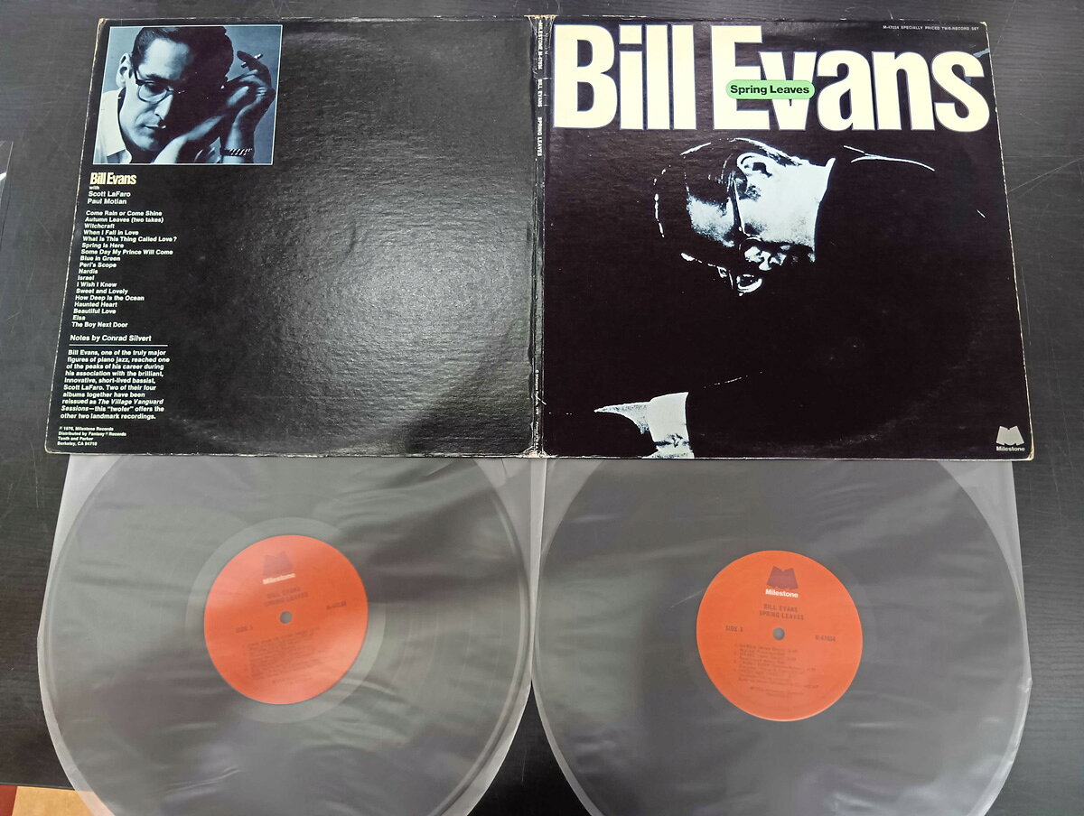 ・アーティスト Bill Evans ・タイトル Spring Leaves ・レーベル・型番 MILESTONE M47034 ・フォーマット LPレコード ・コンディション(盤) 良い (VG+) ・コンディション(ジャケット) 可 (...