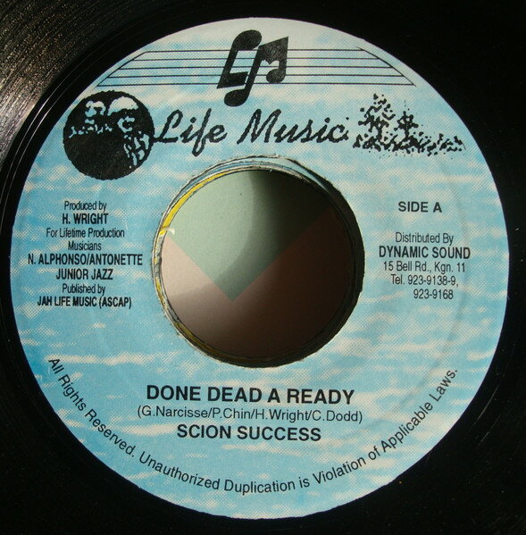 ・アーティスト Scion Success ・タイトル Done Dead A Ready ・レーベル・型番 Jah Life Music NONE ・フォーマット 7インチレコード ・コンディション(盤) 良い (VG+) ・コンディショ...