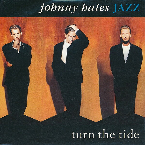 ・アーティスト Johnny Hates Jazz ・タイトル Turn The Tide ・レーベル・型番 VIRGIN 112601 ・フォーマット 7インチレコード ・コンディション(盤) 良い (VG+) ・コンディション(ジャケッ...