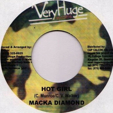 ・アーティスト Macka Diamond / Gabriel ・タイトル Hot Girl / Good Fi Yu ・レーベル・型番 Very Huge Records NONE ・フォーマット 7インチレコード ・コンディション(盤)...
