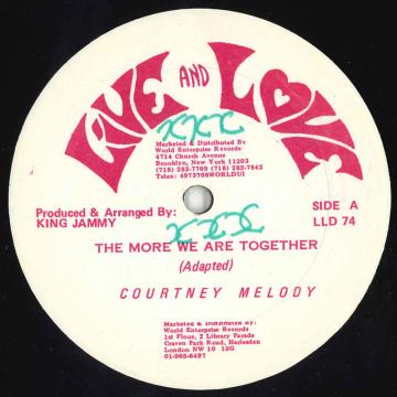 ・アーティスト Courtney Melody ・タイトル The More We Are Together ・レーベル・型番 Live And Love LLD74 ・フォーマット 12インチレコード ・コンディション(盤) 良い (VG...