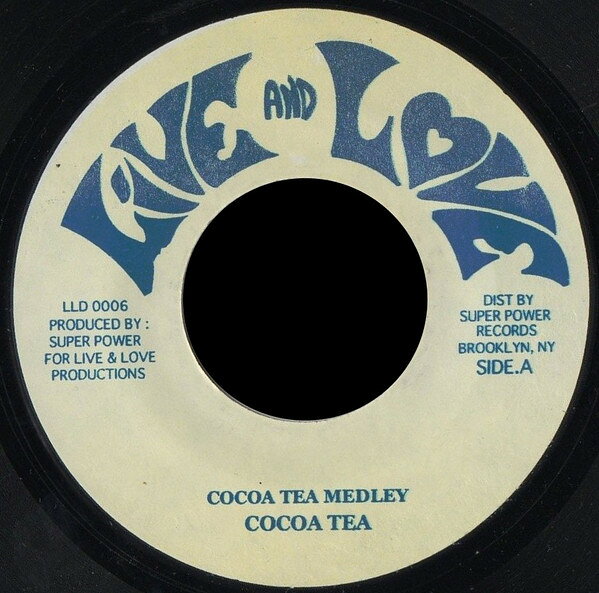 ・アーティスト Cocoa Tea ・タイトル Medley ・レーベル・型番 Live And Love LLD0006 ・フォーマット 7インチレコード ・コンディション(盤) 良い (VG+) ・コンディション(ジャケット) ・コンデ...