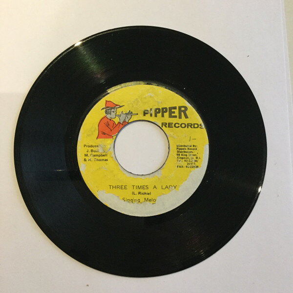 ・アーティスト Singing Melody ・タイトル Three Times A Lady ・レーベル・型番 Pipper Records NONE ・フォーマット 7インチレコード ・コンディション(盤) 良い (VG+) ・コンディ...