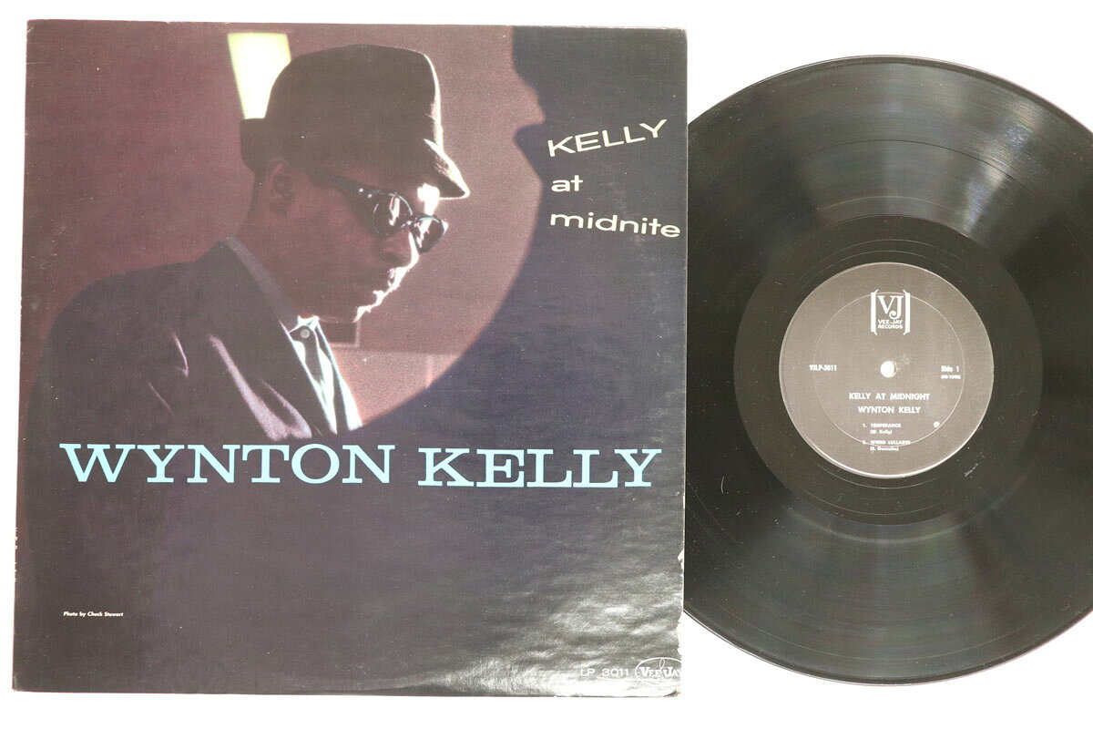 ・アーティスト Wynton Kelly ・タイトル Kelly At Midnight ・レーベル・型番 VEE JAY VJLP3011 ・フォーマット LPレコード ・コンディション(盤) 可 (VG) ・コンディション(ジャケット)...