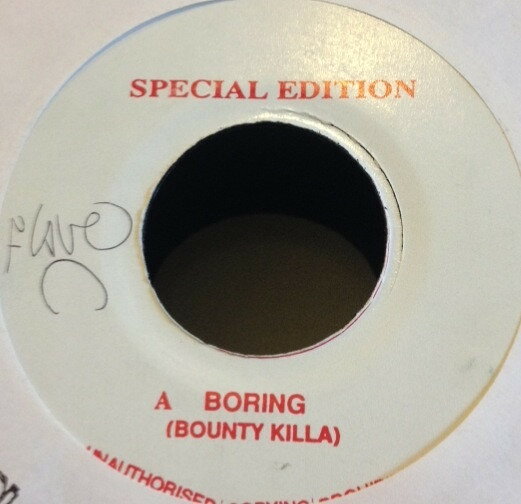 ・アーティスト Bounty Killer ・タイトル Boring ・レーベル・型番 Special Edition (2) NONE ・フォーマット 7インチレコード ・コンディション(盤) 良い (VG+) ・コンディション(ジャケッ...