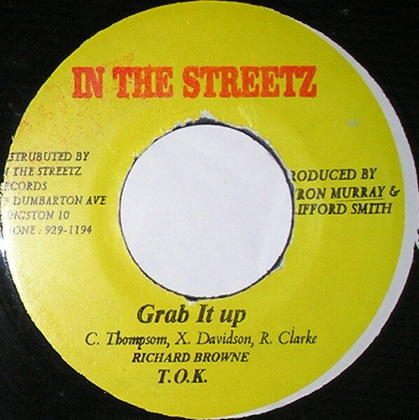 ・アーティスト T.O.K. ・タイトル Grab It Up ・レーベル・型番 In The Streetz Records NONE ・フォーマット 7インチレコード ・コンディション(盤) 良い (VG+) ・コンディション(ジャケッ...