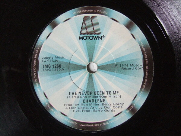・アーティスト Charlene ・タイトル I've Never Been To Me ・レーベル・型番 Motown TMG1260 ・フォーマット 7インチレコード ・コンディション(盤) 良い (VG+) ・コンディション(ジャケッ...