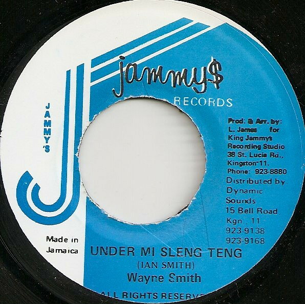 ・アーティスト Wayne Smith ・タイトル Under Mi Sleng Teng ・レーベル・型番 Jammy's Records NONE ・フォーマット 7インチレコード ・コンディション(盤) 良い (VG+) ・コンディシ...