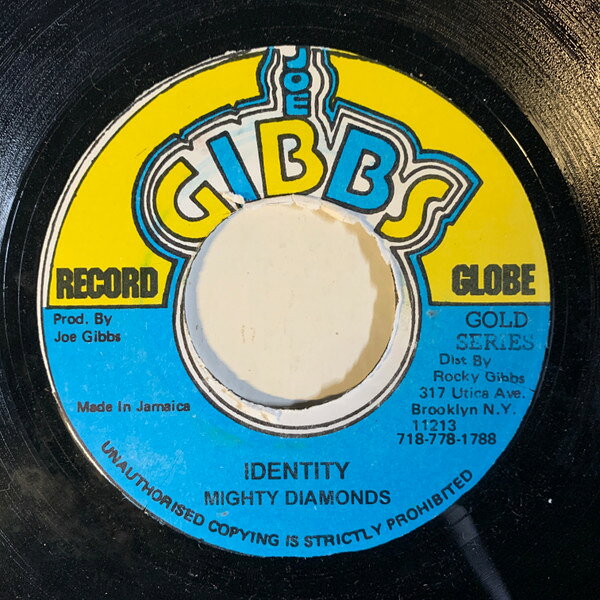 ・アーティスト Mighty Diamonds ・タイトル Identity ・レーベル・型番 Joe Gibbs Record Globe NONE ・フォーマット 7インチレコード ・コンディション(盤) 良い (VG+) ・コンディシ...