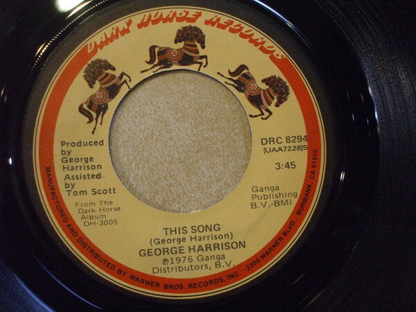 ・アーティスト George Harrison ・タイトル This Song ・レーベル・型番 Dark Horse Records DRC8294 ・フォーマット 7インチレコード ・コンディション(盤) 良い (VG+) ・コンディシ...