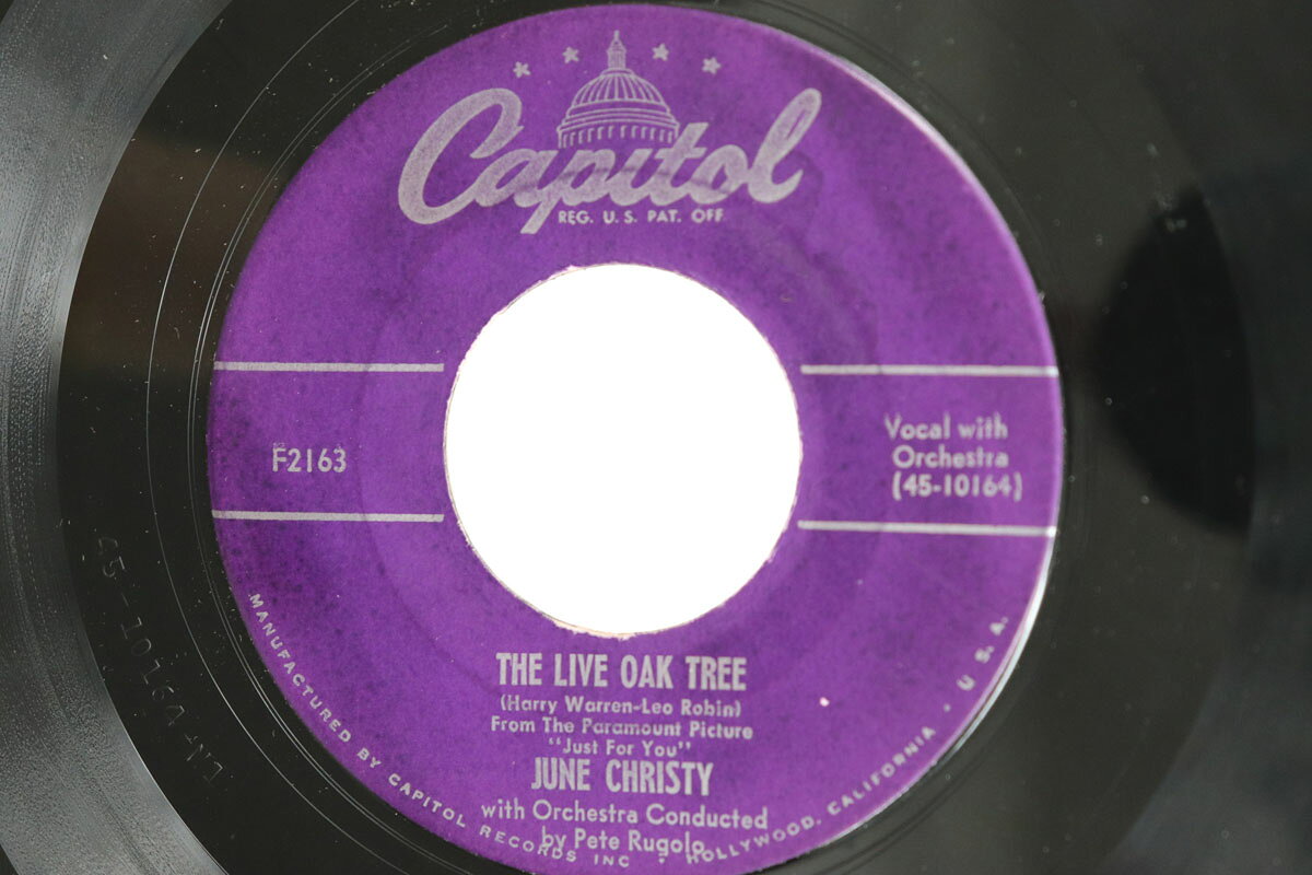 ・アーティスト June Christy ・タイトル Live Oak Tree / The Man I Love ・レーベル・型番 CAPITOL F2163 ・フォーマット 7インチレコード ・コンディション(盤) 良い (VG+) ・...