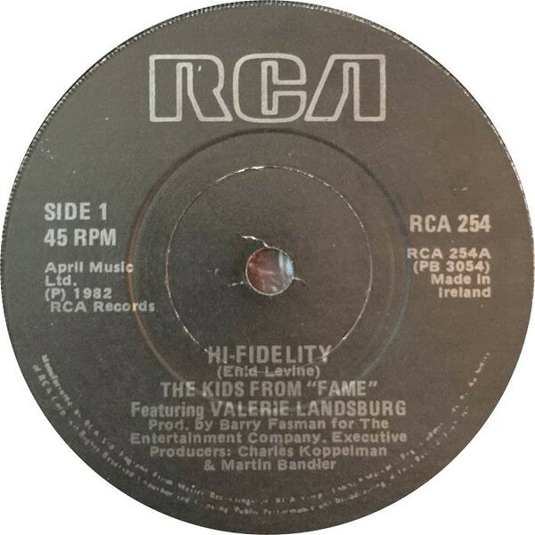 ・アーティスト Kids From Fame ・タイトル Hi-Fidelity ・レーベル・型番 RCA RCA254 ・フォーマット 7インチレコード ・コンディション(盤) 良い (VG+) ・コンディション(ジャケット) ・コンディ...