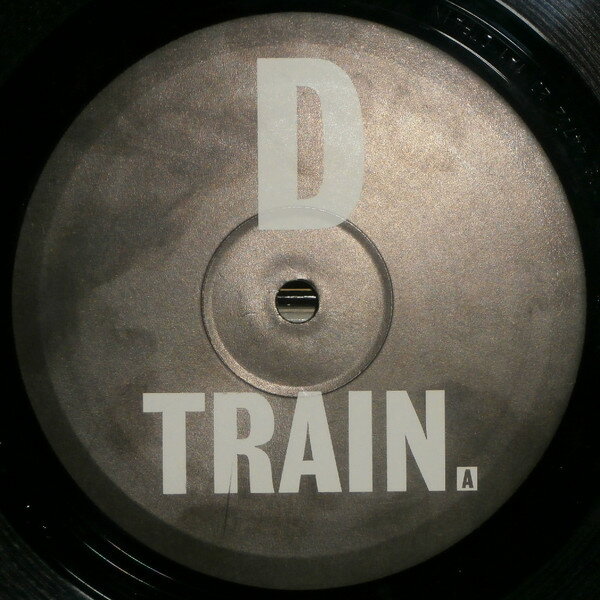 ・アーティスト Jon Doe ・タイトル D Train ・レーベル・型番 D DTRAIN ・フォーマット 12インチレコード ・コンディション(盤) 良い (VG+) ・コンディション(ジャケット) プレインカバー（元ジャケット／カバ...