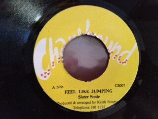 ・アーティスト Sister Sonie ・タイトル Feel Like Jumping ・レーベル・型番 Chartbound CB007 ・フォーマット 7インチレコード ・コンディション(盤) 良い (VG+) ・コンディション(ジャ...