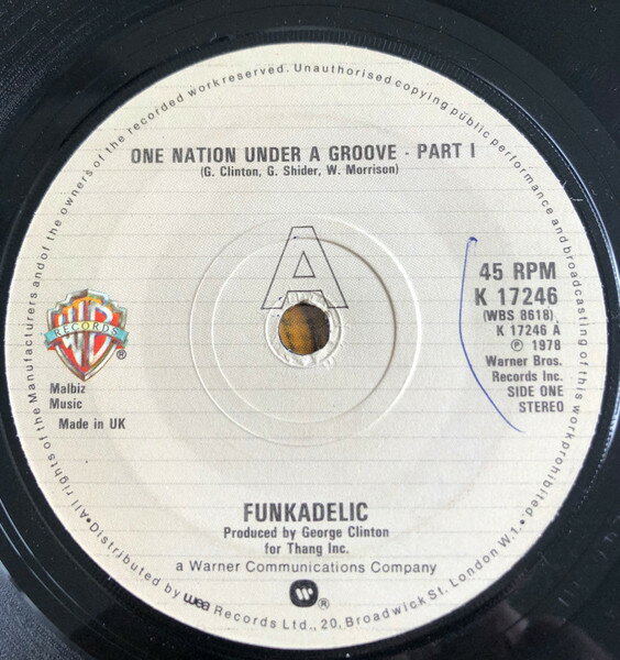 ・アーティスト Funkadelic ・タイトル One Nation Under A Groove ・レーベル・型番 Warner Bros. Records K17246,WBS8618 ・フォーマット 7インチレコード ・コンディショ...