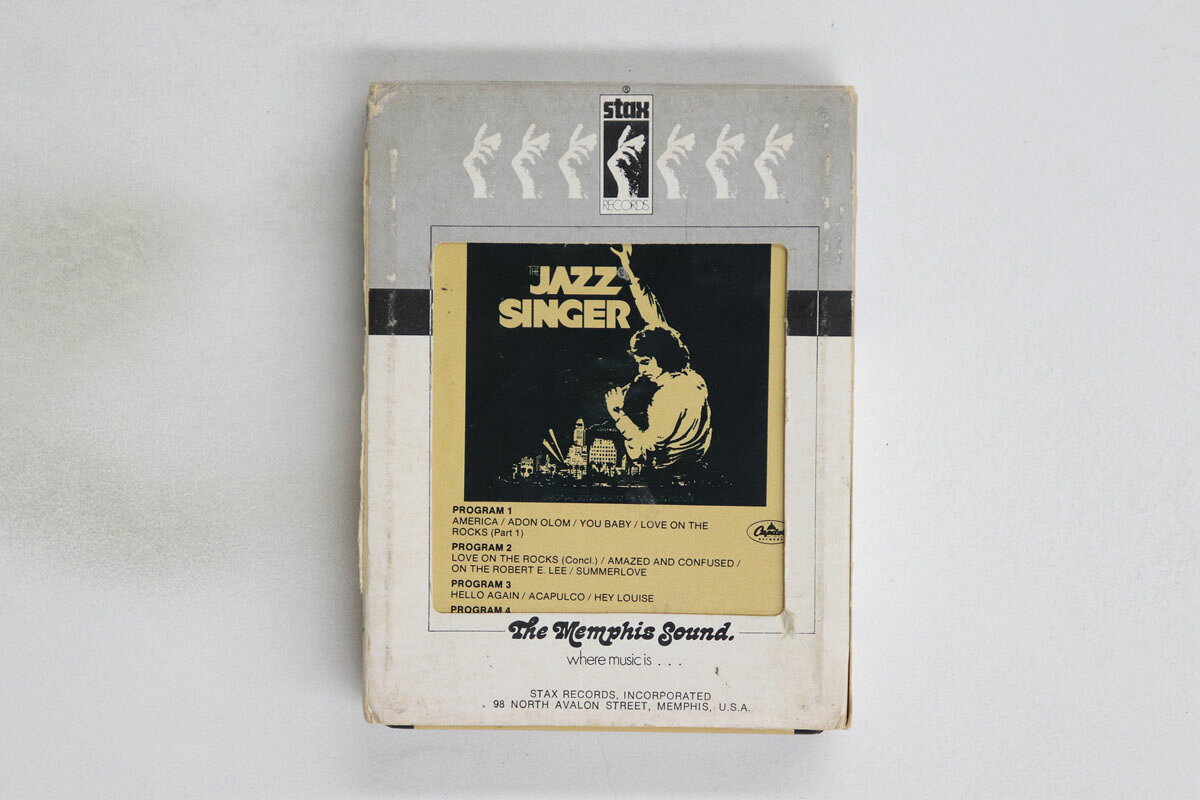 ・アーティスト Neil Diamond ・タイトル Jazz Singer (8-track) ・レーベル・型番 CAPITOL RECORDS 8XV512120 ・フォーマット カセットテープ ・コンディション(盤) 良い (VG+)...