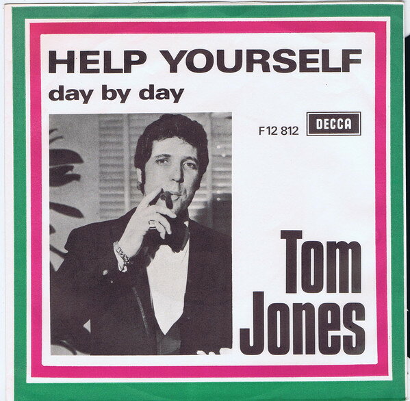 ・アーティスト Tom Jones ・タイトル Help Yourself / Day By Day ・レーベル・型番 Decca F12812 ・フォーマット 7インチレコード ・コンディション(盤) 可 (VG) ・コンディション(ジャ...