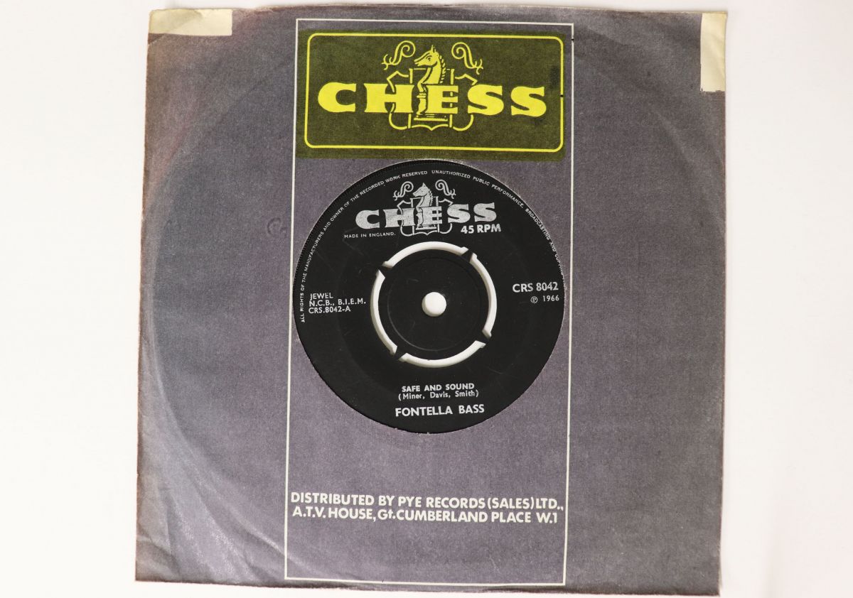 ・アーティスト Fontella Bass ・タイトル Safe And Sound / You'll Never Ever Know ・レーベル・型番 CHESS CRS8042 ・フォーマット 7インチレコード ・コンディション(盤) ...