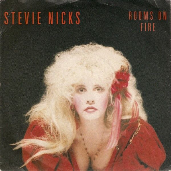 ・アーティスト Stevie Nicks ・タイトル Rooms On Fire ・レーベル・型番 EMI, Modern Records EM90 ・フォーマット 7インチレコード ・コンディション(盤) 良い (VG+) ・コンディショ...