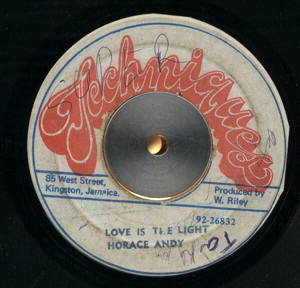 ・アーティスト Horace Andy ・タイトル Love Is The Light ・レーベル・型番 Techniques NONE ・フォーマット 7インチレコード ・コンディション(盤) 可 (VG) ・コンディション(ジャケット)...
