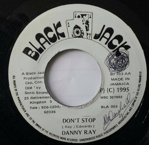・アーティスト Danny Ray ・タイトル Playboy / Don't Stop ・レーベル・型番 Black Jack BJ703 ・フォーマット 7インチレコード ・コンディション(盤) 良い (VG+) ・コンディション(ジャ...