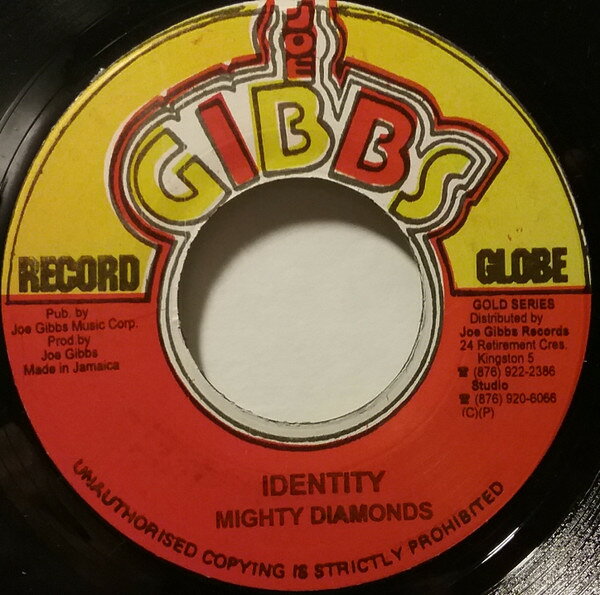 ・アーティスト The Mighty Diamonds ・タイトル Identity ・レーベル・型番 Joe Gibbs Record Globe NONE ・フォーマット 7インチレコード ・コンディション(盤) 良い (VG+) ・コ...