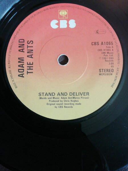 ・アーティスト Adam & The Ants ・タイトル Stand & Deliver! ・レーベル・型番 CBS CBSA1065 ・フォーマット 7インチレコード ・コンディション(盤) 良い (VG+) ・コンディション(ジャケッ...
